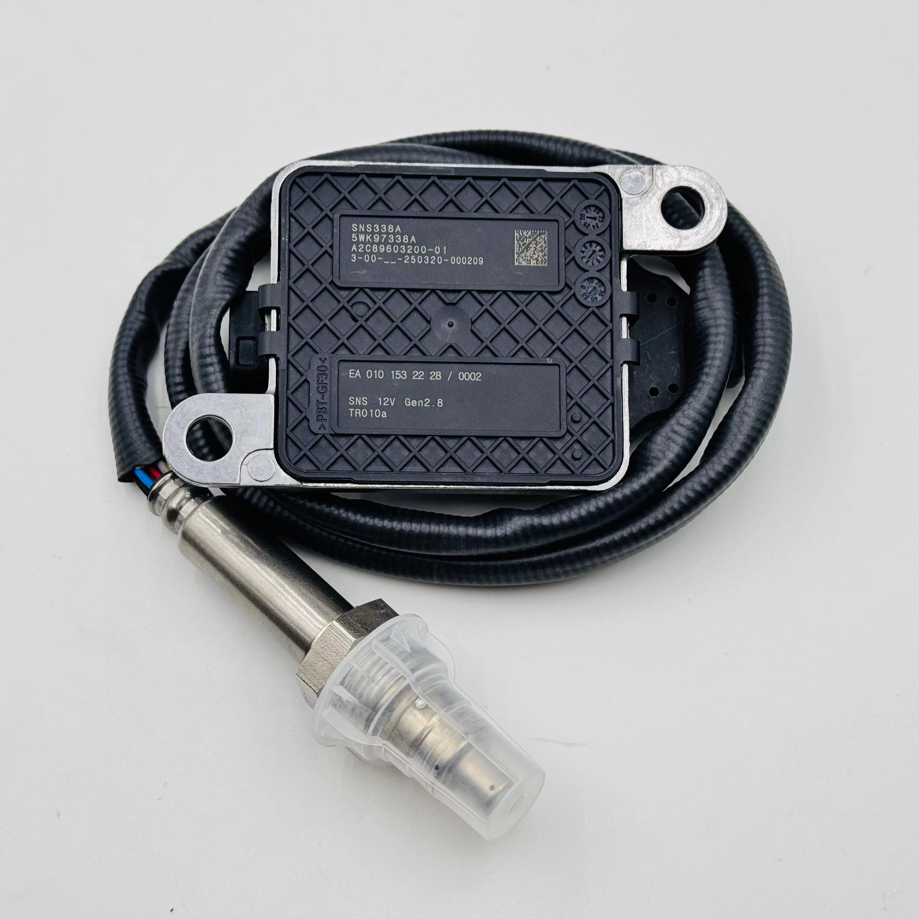 12V Inlet NOx Sensor For Detroit Truck EA0101532228 0101532228